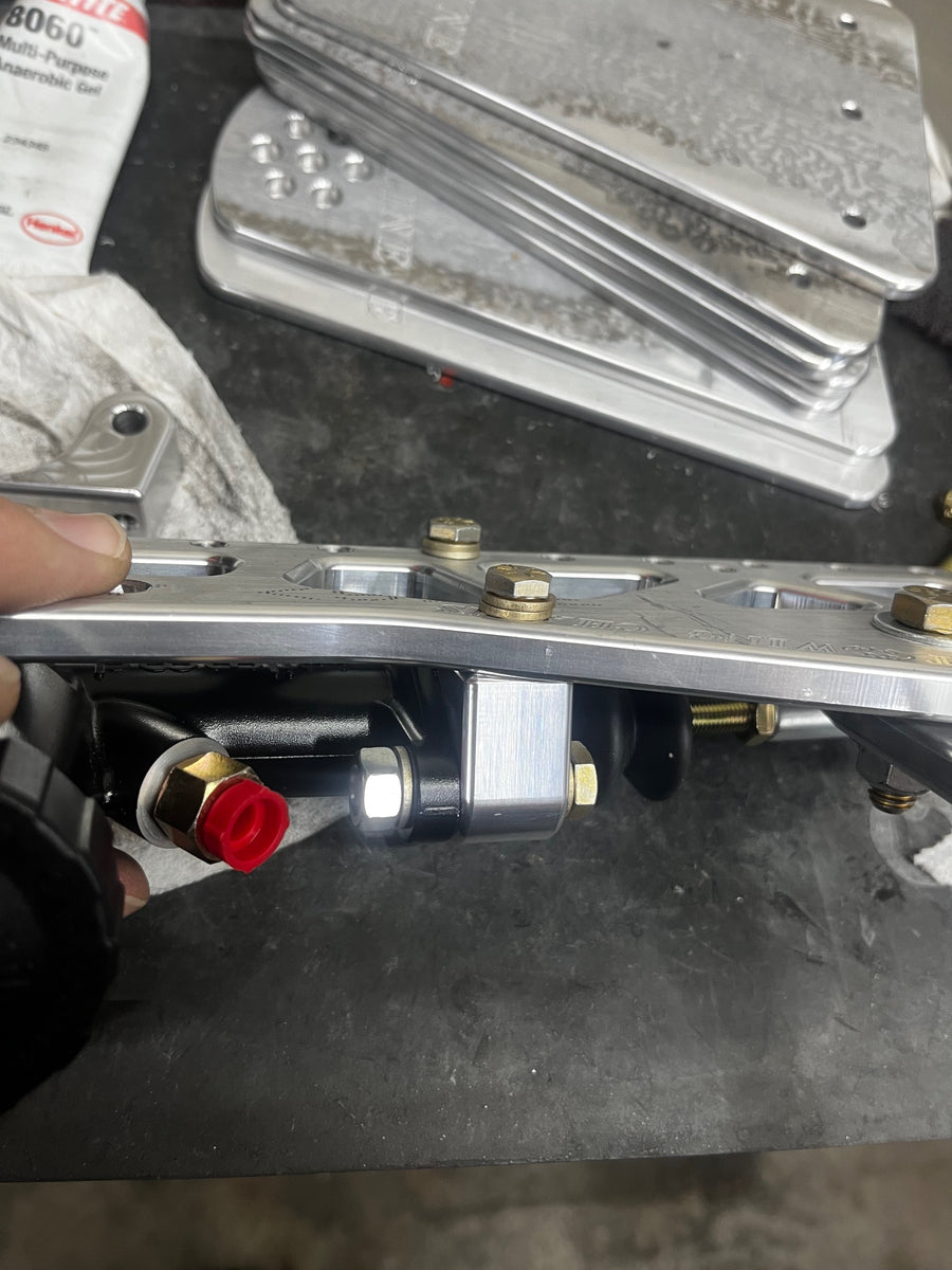 *NEW Wilwood Master Cylinder – Bat Wing Chassis